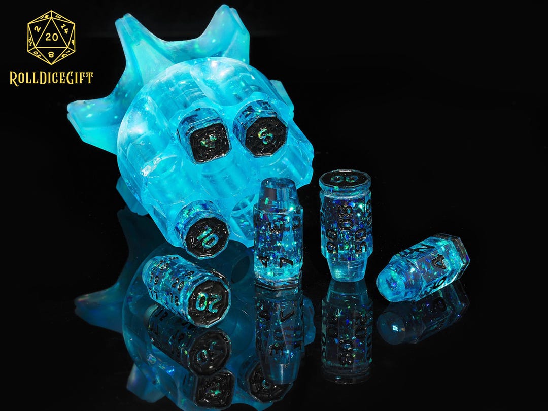 Polyhedral Bullet Dice Set With Spinning Revolver Cylinder Container ...