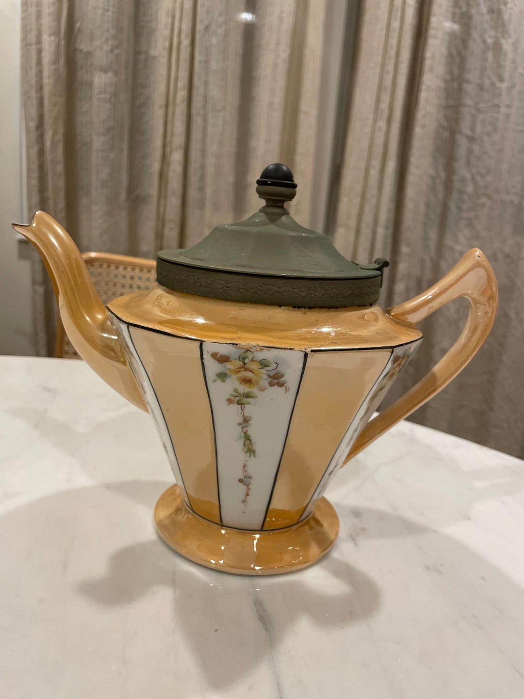 Vintage Art Deco Porcelain Teapot With Built-in Strainer - Etsy
