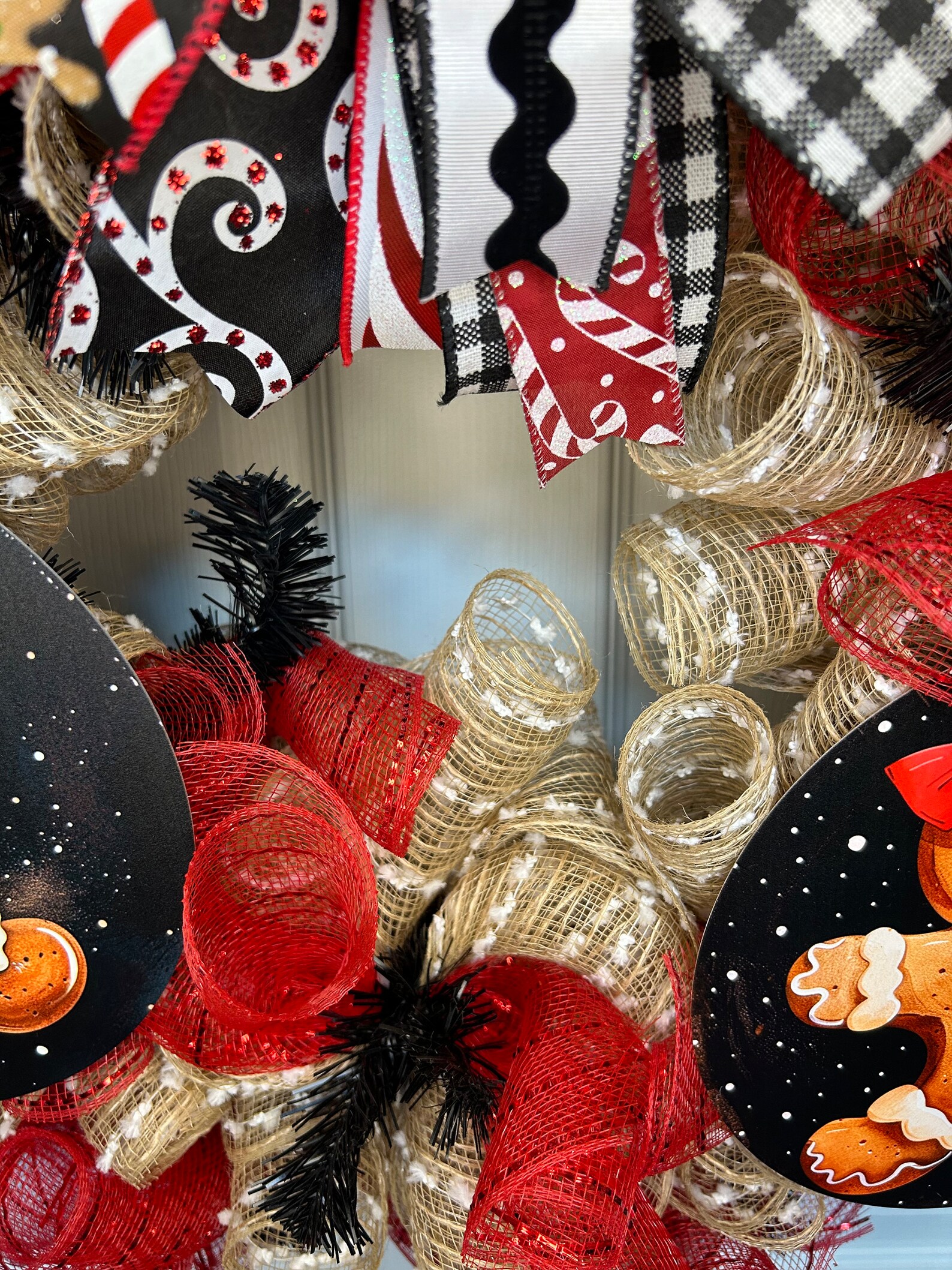 Gingerbread Couple Christmas Wreath, Red and Black Buffalo Plaid ...
