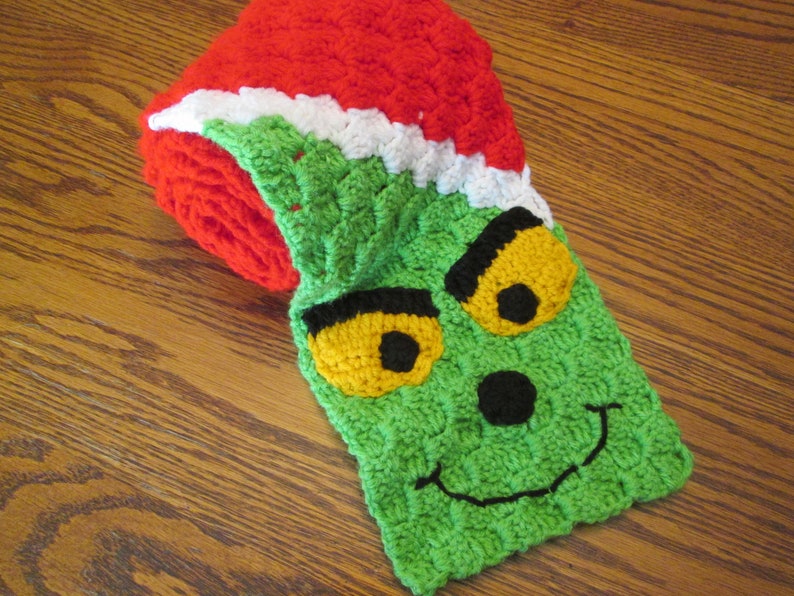 Crochet C2C Scarf Inspired by Santa Grinch - Etsy
