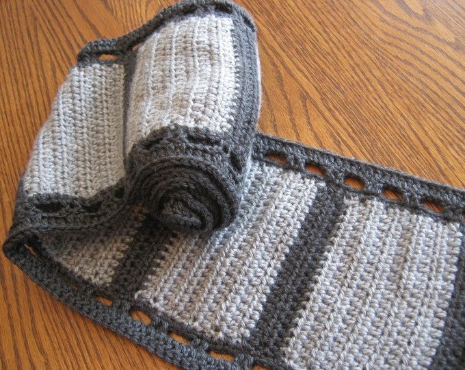 PATTERN the Film Geek Filmstrip Scarf PDF Data - Etsy