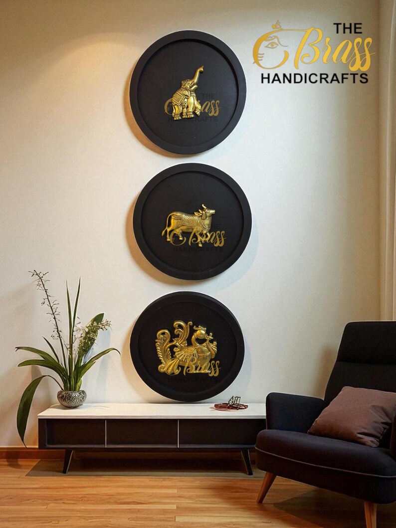 Brass Wall Decor Motifs, Wooden Wall Round Frames With Brass Items for ...