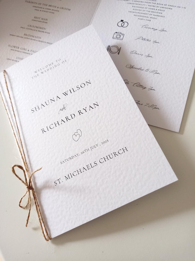 8 Page Wedding Ceremony Booklet: Minimalist Catholic Mass, 8-page ...