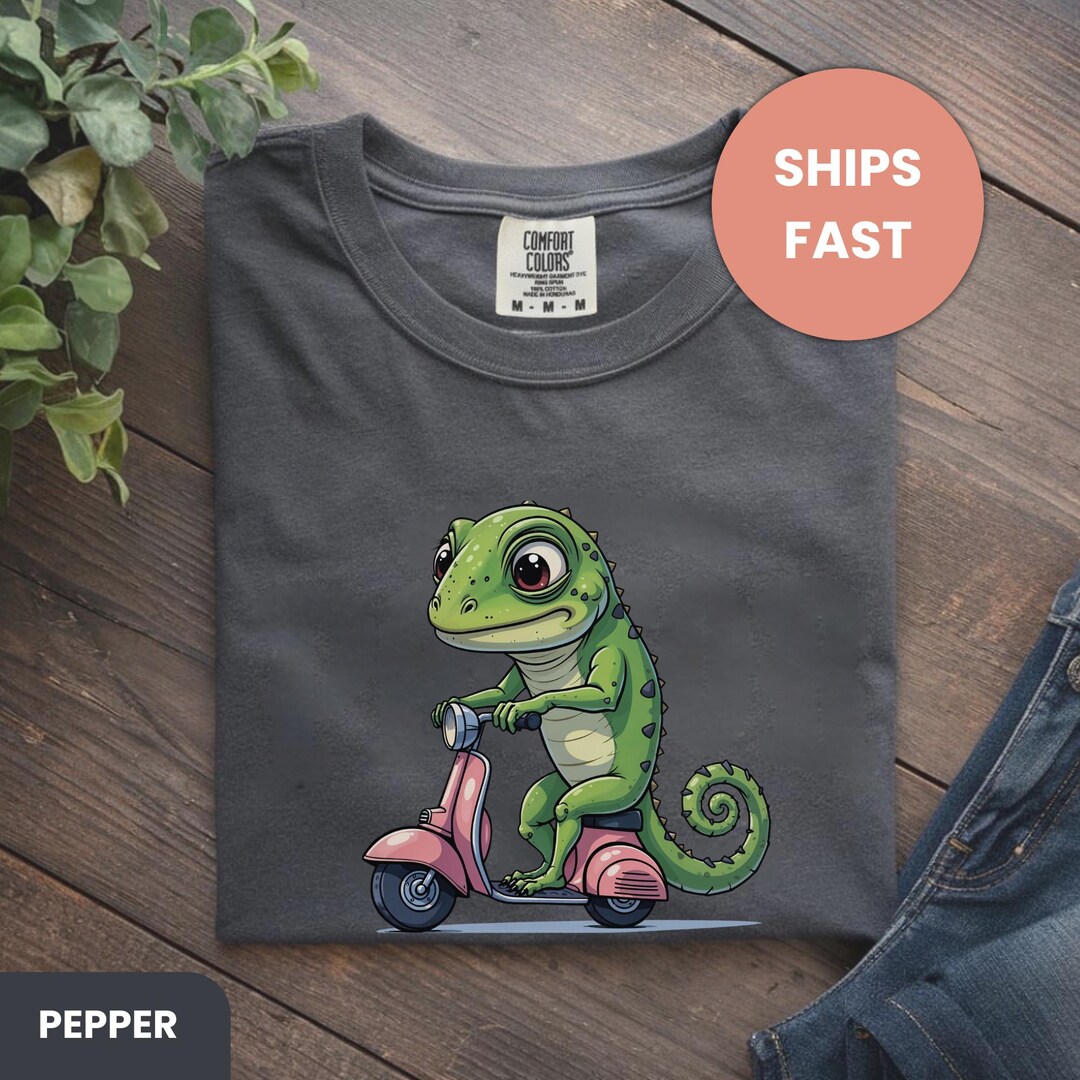 Chameleon Lizard Shirt - Comfort Colors® Graphic Tee - 100% Cotton ...