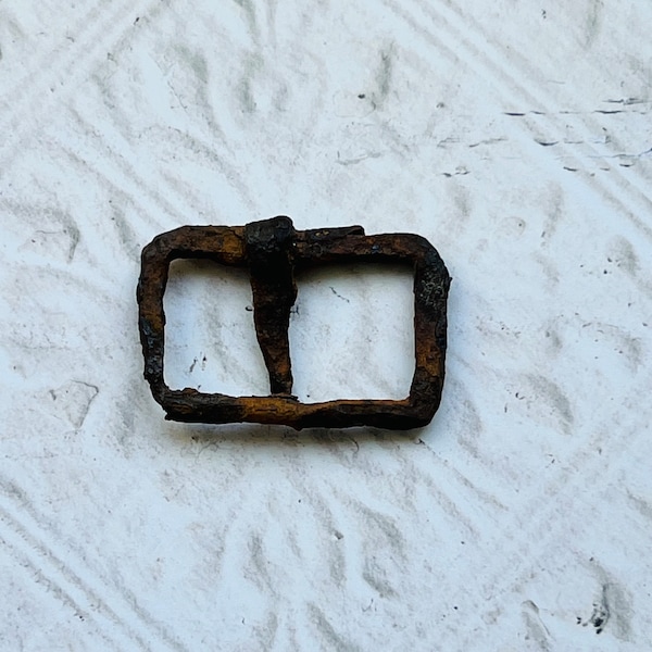 Rusty Antique - Etsy