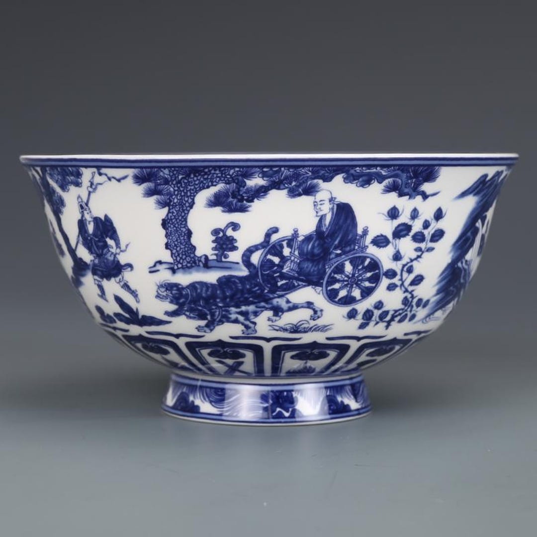 Chinese Antique Blue and White Porcelain Gui Guzi Descending the ...