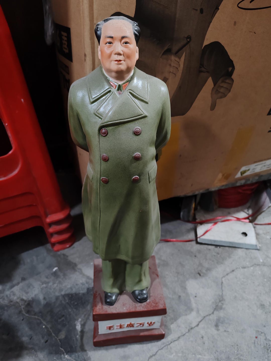 Chinese Cultural Revolution Porcelain Great Statue of Chairman Mao ...