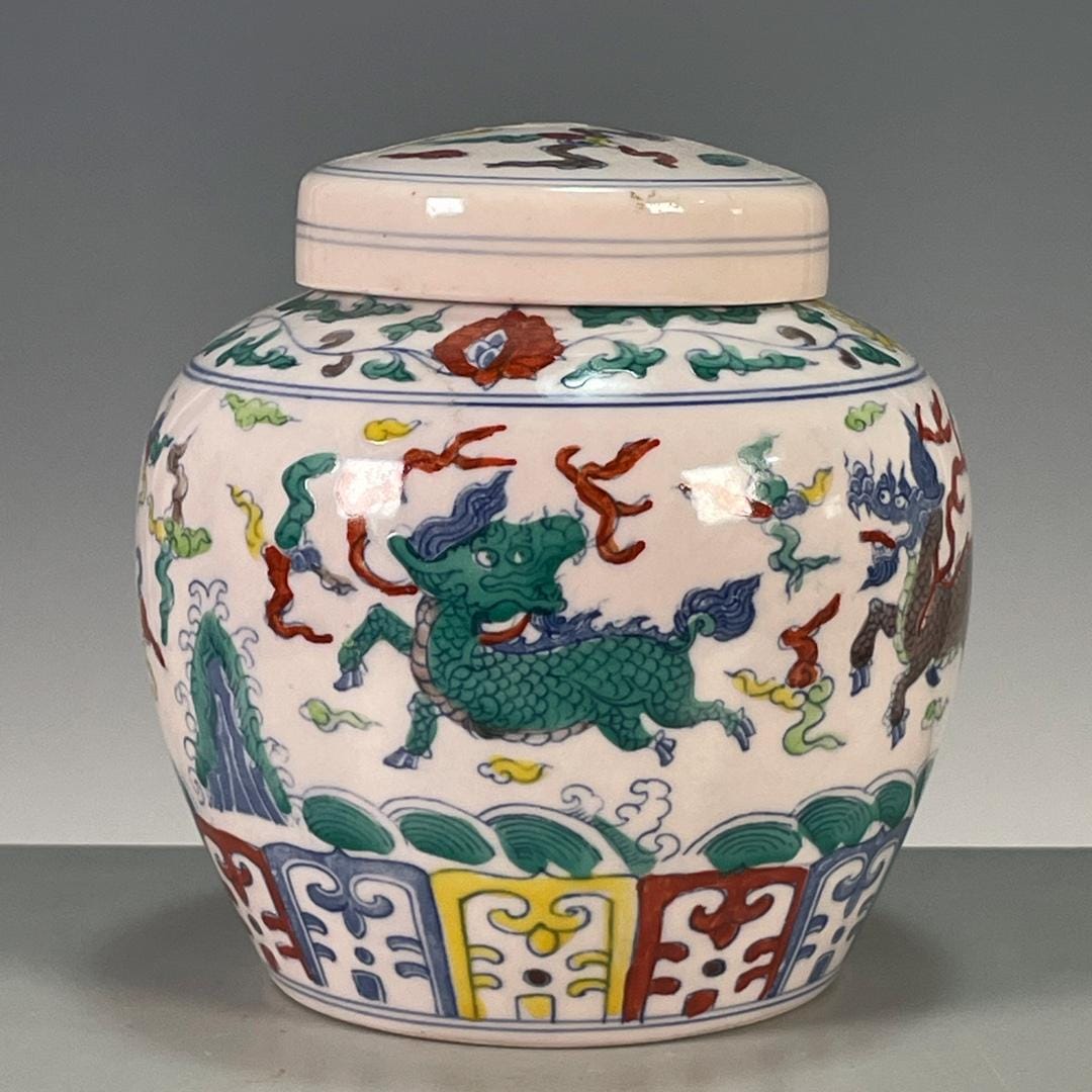 Chinese Antique Famille Rose Kirin Pattern Porcelain Covered Jar,tank ...