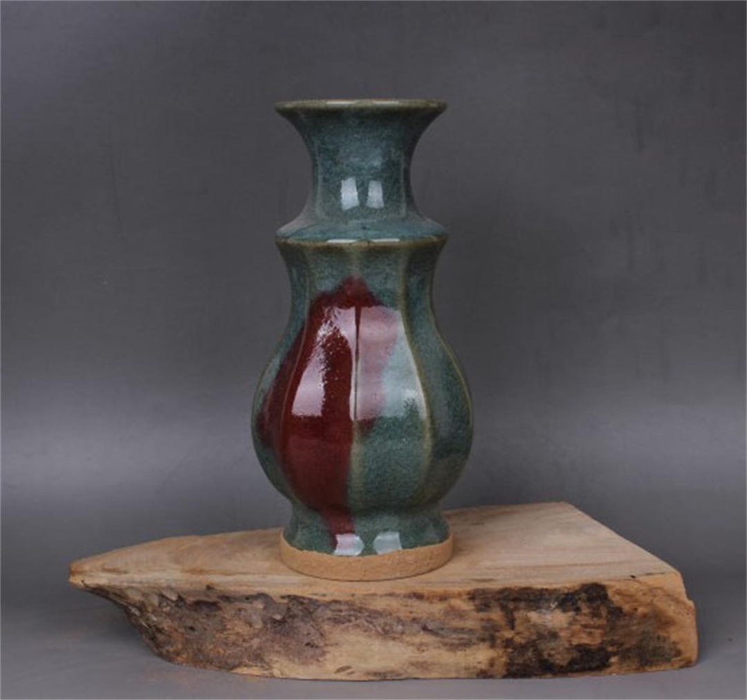 Chinese Collectible Handcrafted Jun Kiln Celadon-glazed Porcelain Vase ...