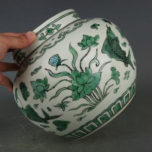 Chinese Antique Ming Dy Green-decorated Fish and Algae Pattern ...