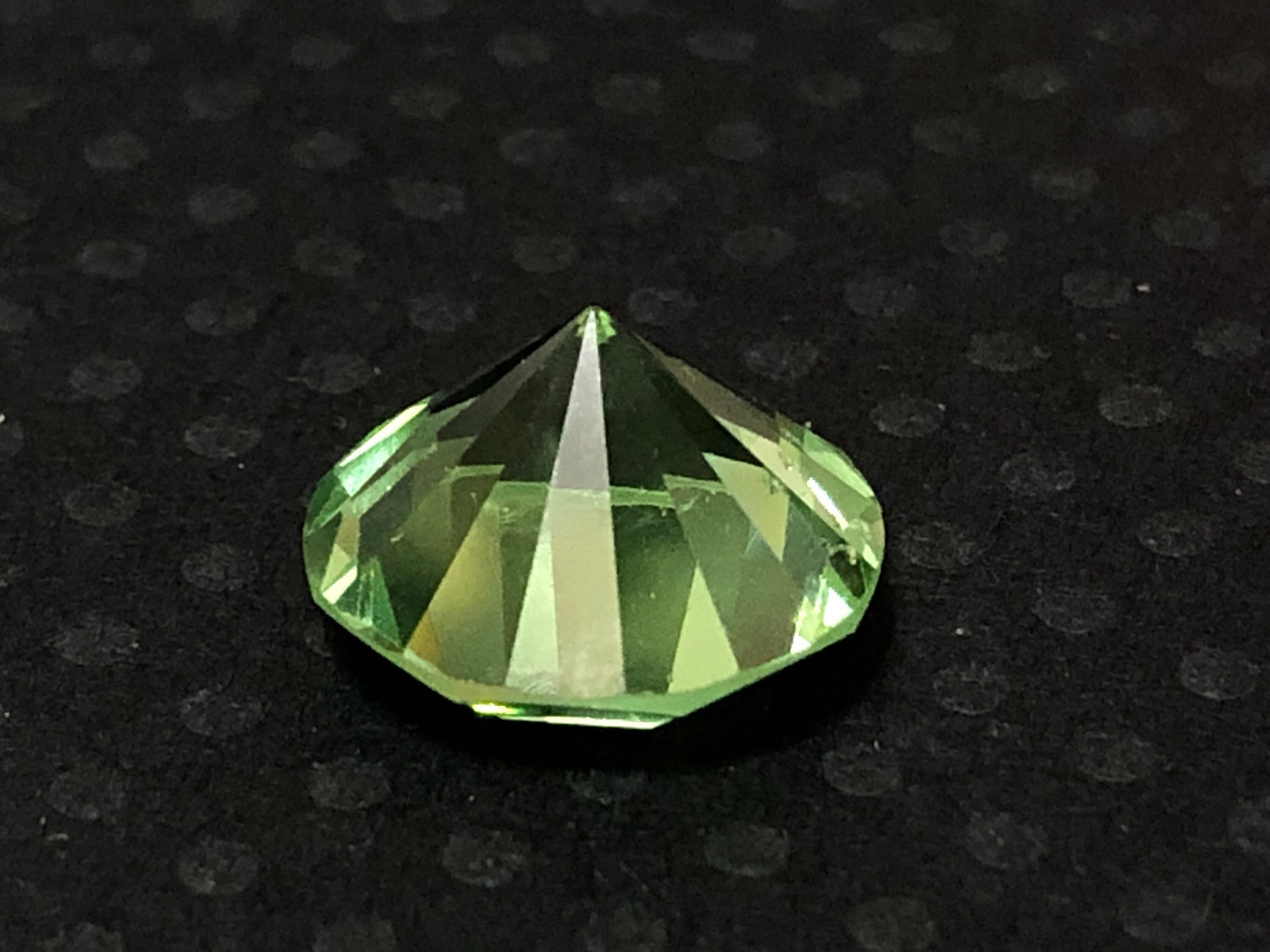 RARE Huge 14.5mm Huge Deep Cut Uranium Glass Gem Glows in Black Light ...