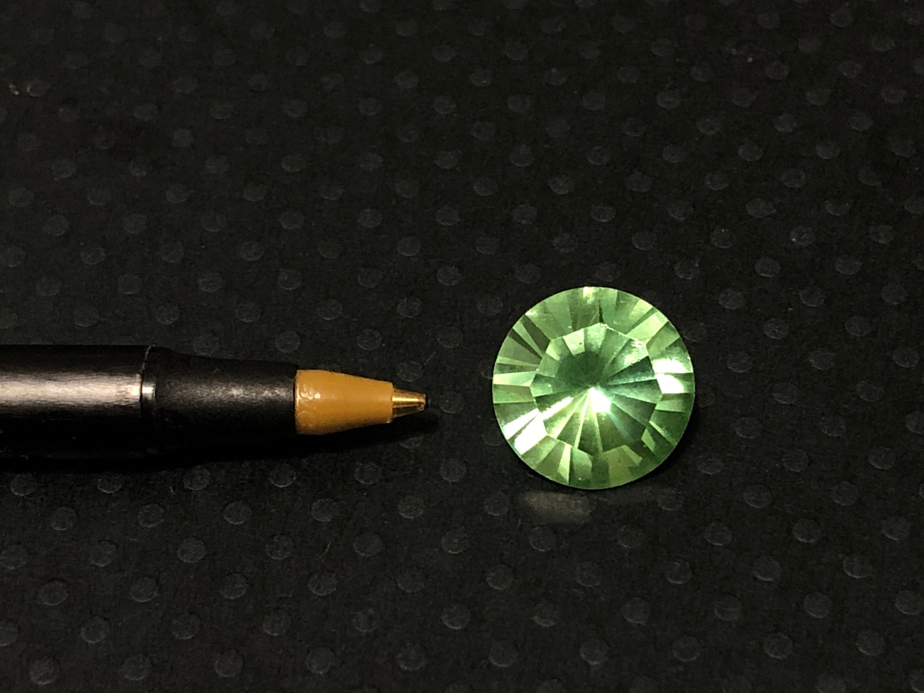 RARE Huge 14.5mm Huge Deep Cut Uranium Glass Gem Glows in Black Light ...