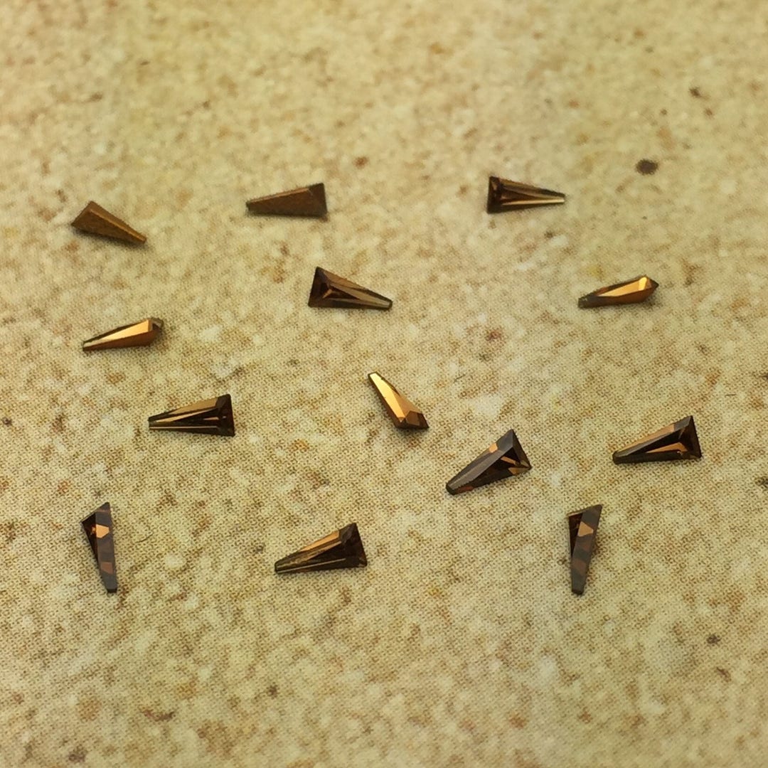 RARE 4x2x0.75mm Smoke Topaz Swarovski Keystone Triangle Rhinestones ...