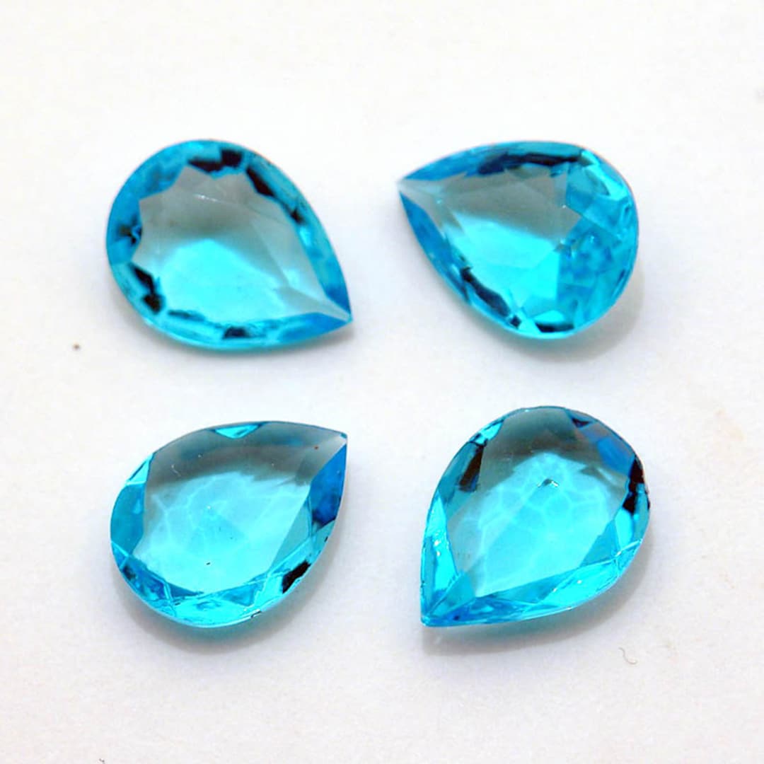 16x12 Aquamarine Pears - Vintage Glass Faceted Jewels - Gorgeous ...