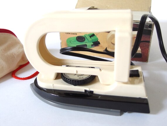 Mini travel iron store
