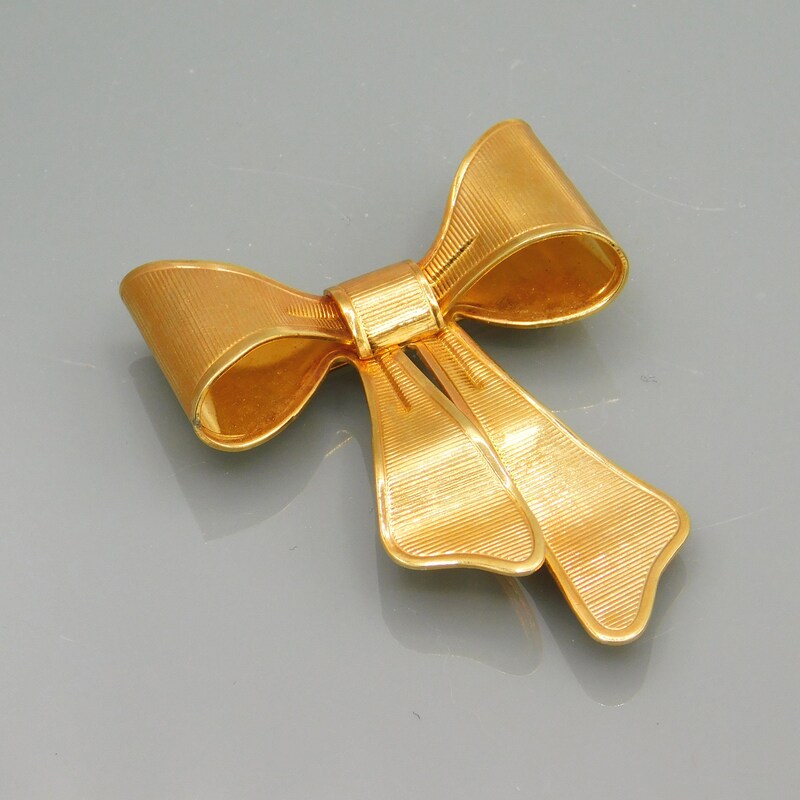 Bow Brooch - Etsy