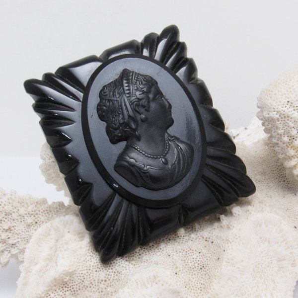 Black Bakelite Cameo - Etsy