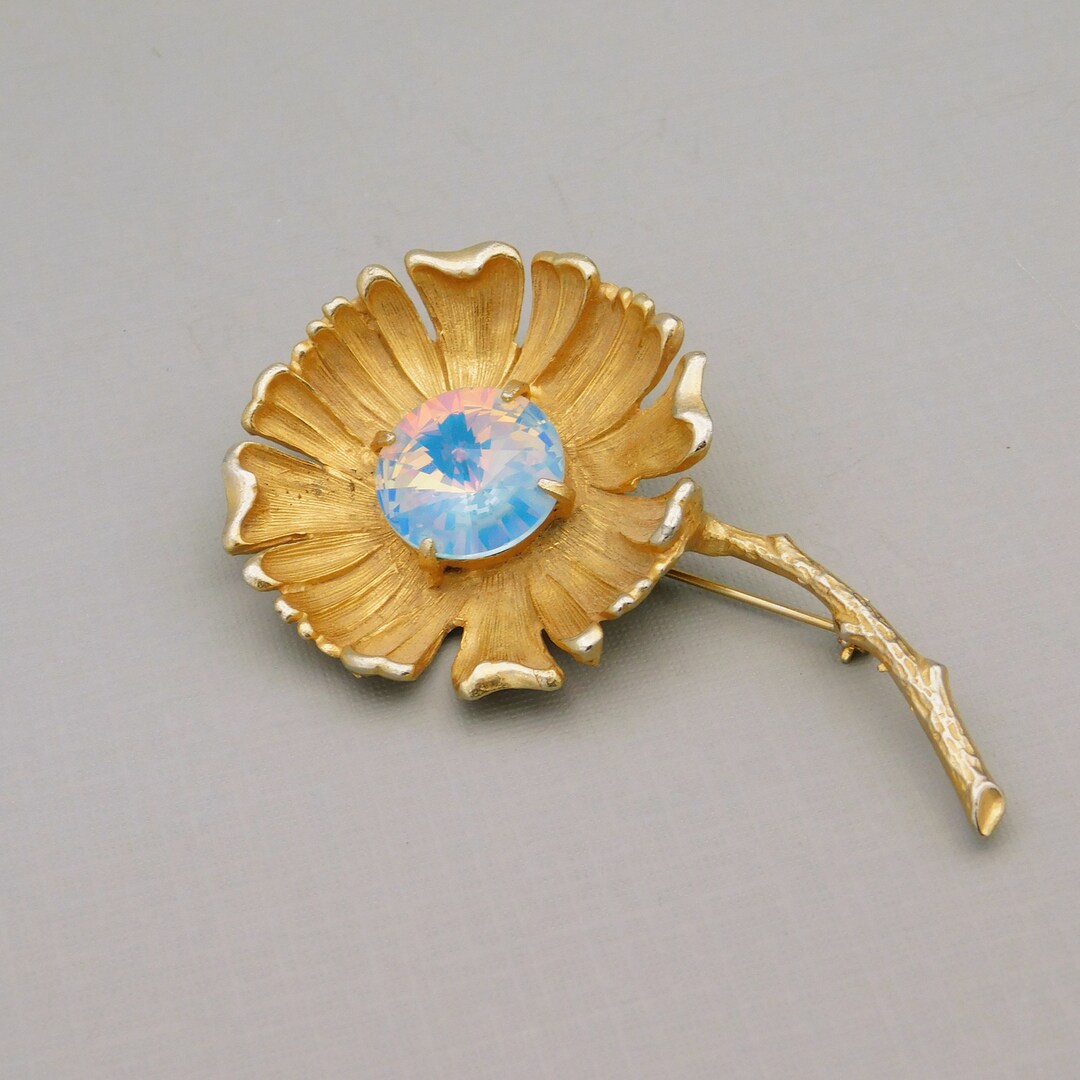 Big Vintage Flower Brooch, Opalescent Blue, Jeanne Jewelry - Etsy