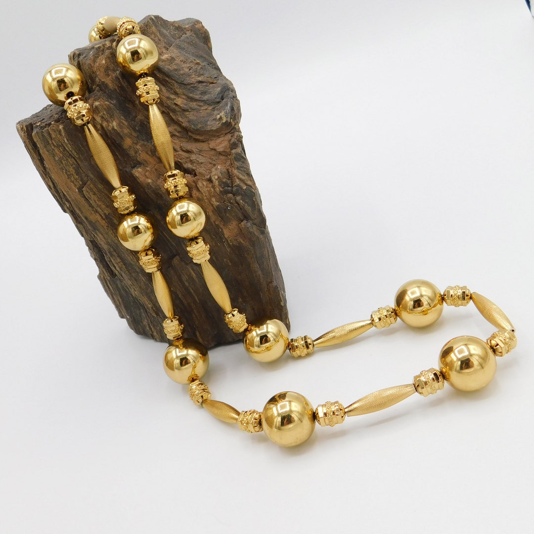 Bold Bead Necklace, Bold Jewelry, Big Bead Necklace. Vintage Monet ...