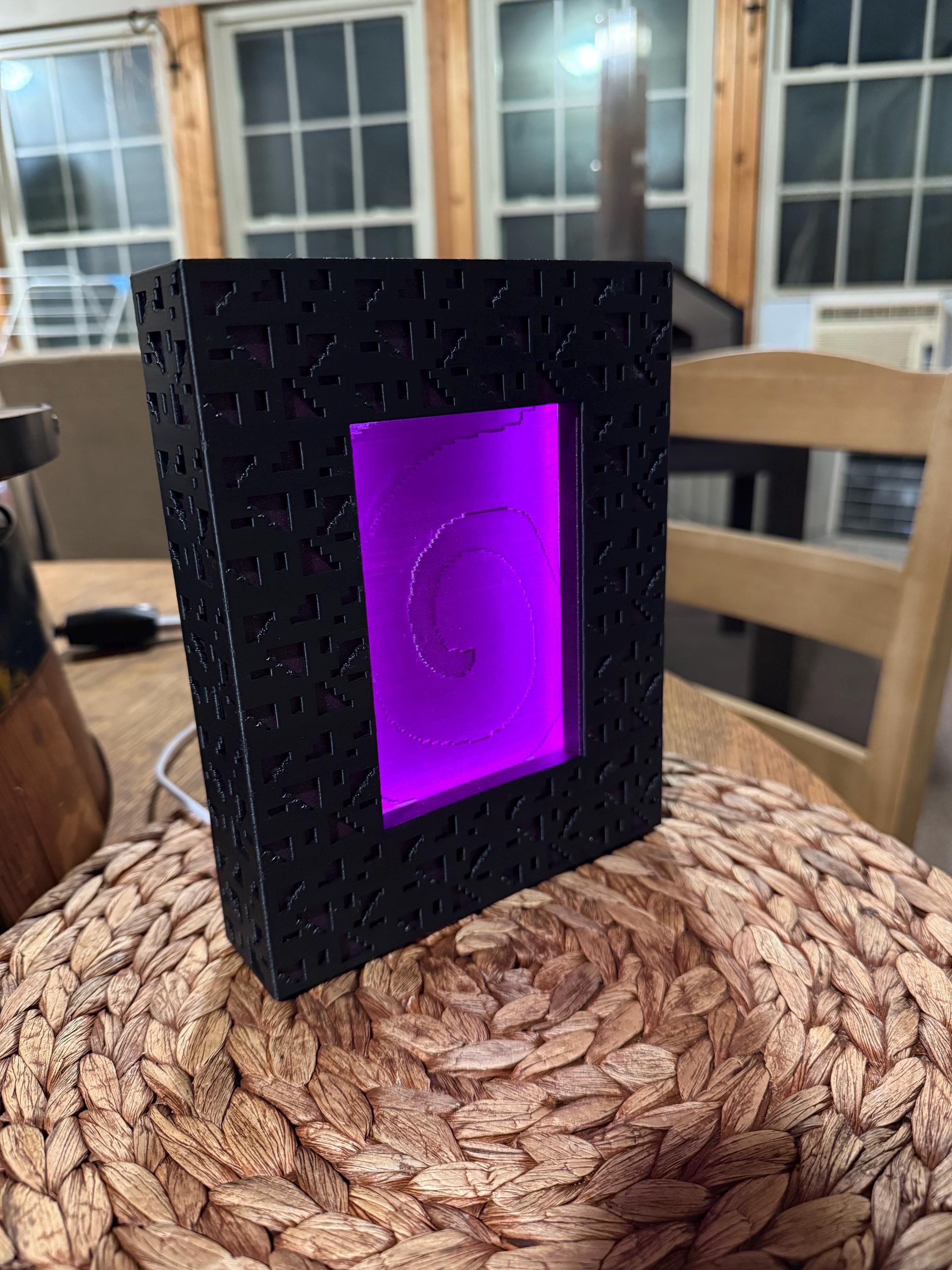 Minecraft-inspired Nether Portal 3D Print - USB Plug in Light up Desk ...