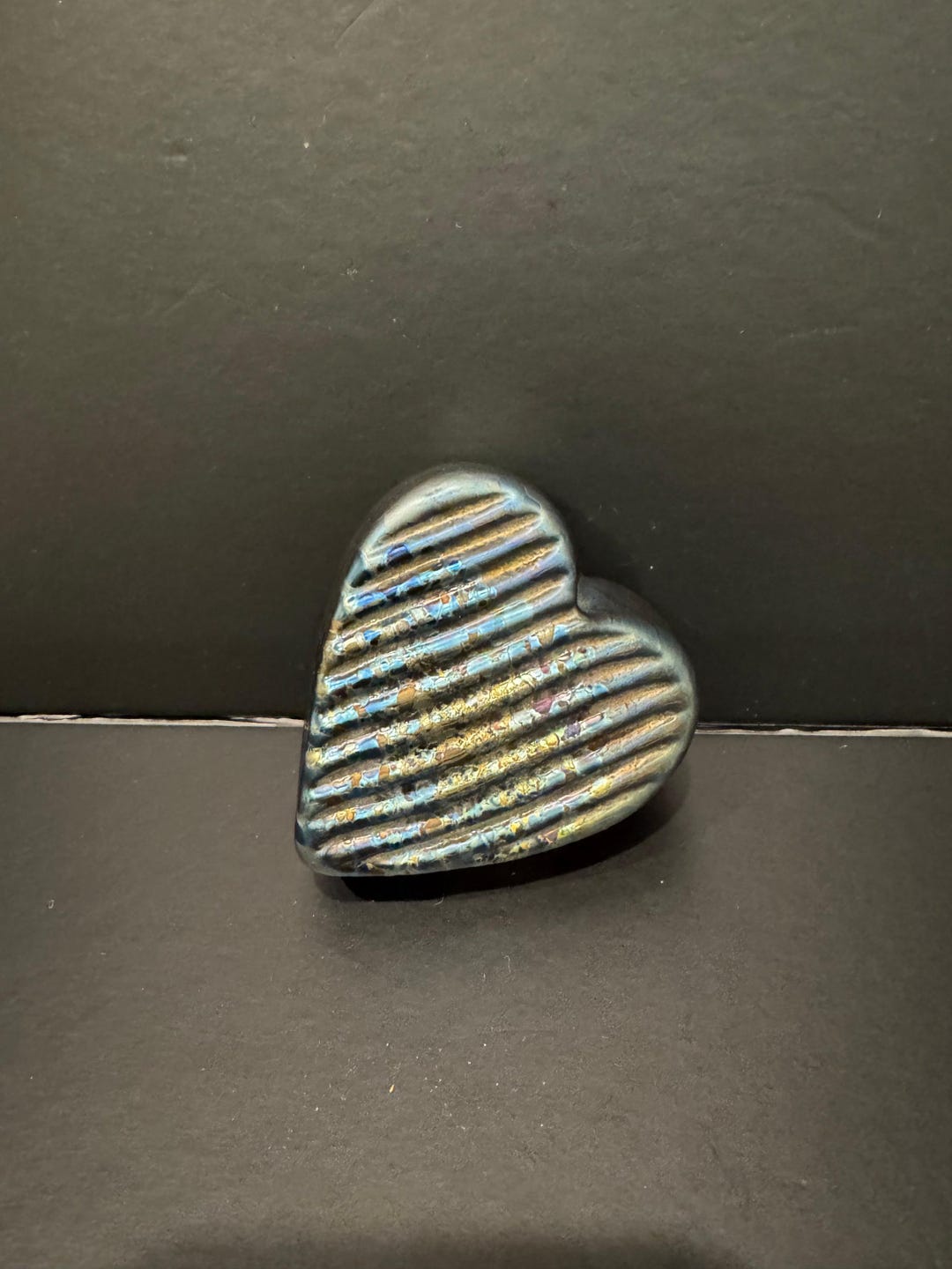 Robert Held Art Glass Heart Paperweight - Iridescent With Gold ...