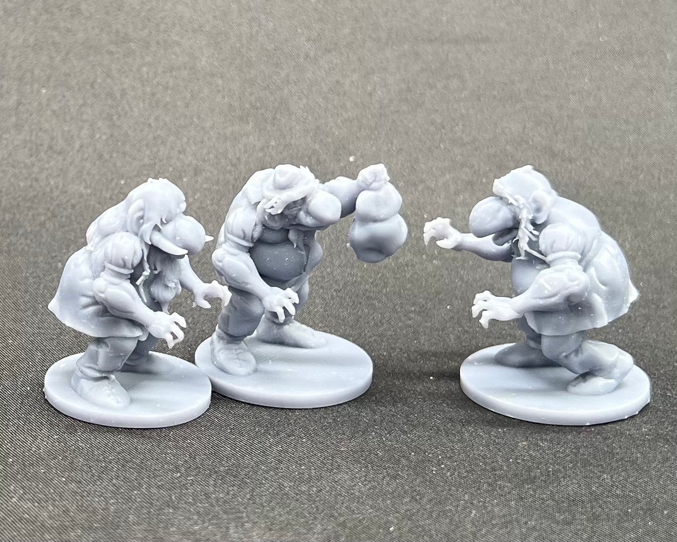 The Hobbit 36 Miniature Mini Figures Rankin Bass LOTR DND Tabletop ...