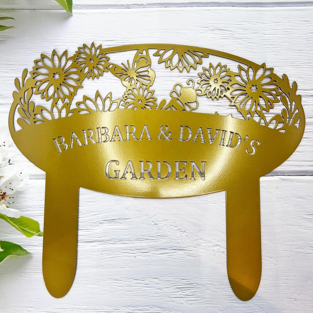Flower Design Custom Garden Metal Sign, Gardener Name Sign ...
