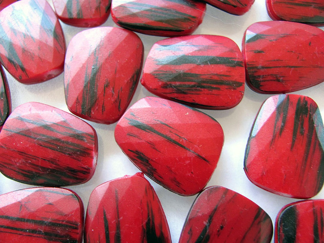 12 Polygon Red Black Acrylic Fashion Beads 30x23mm - Etsy