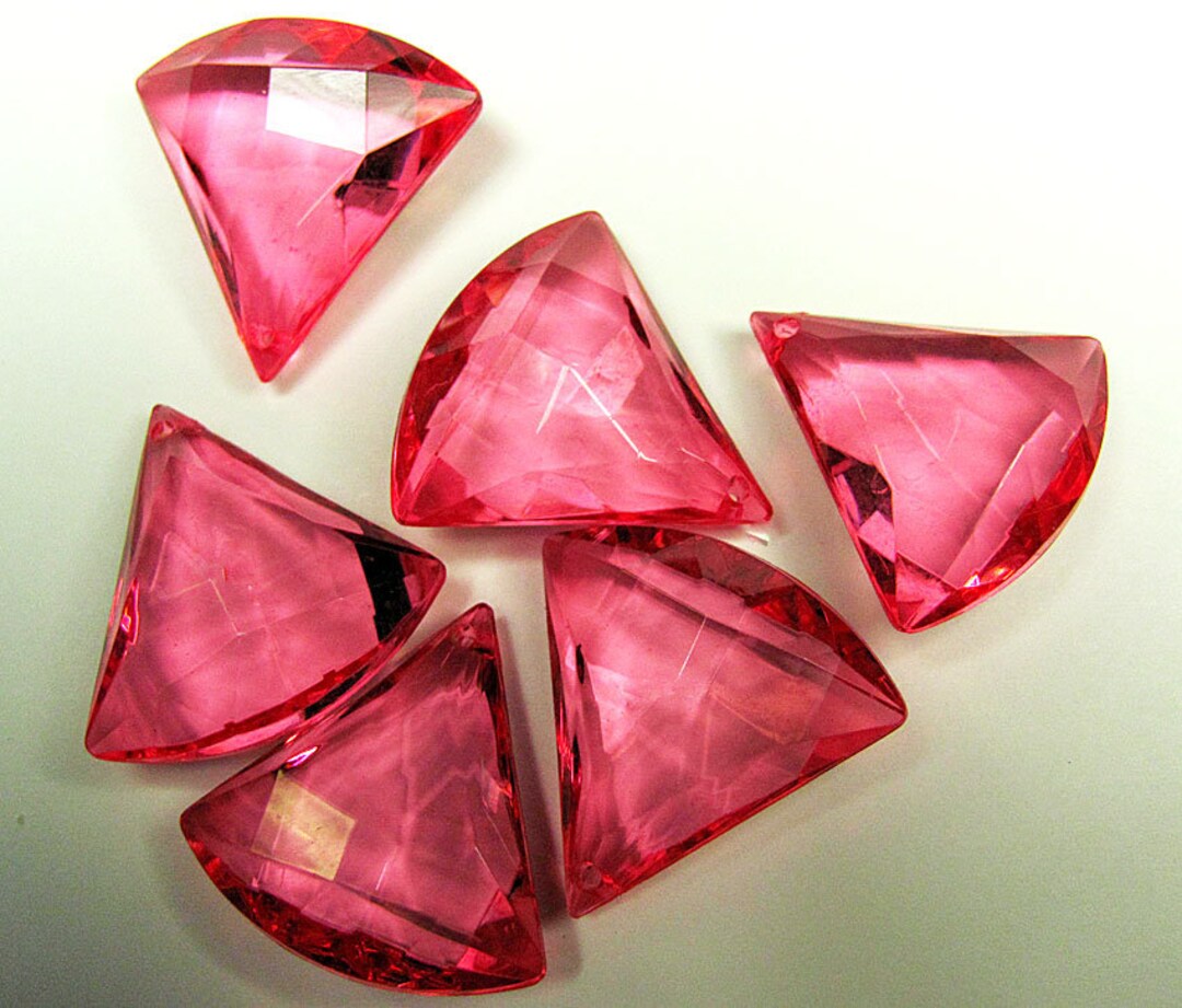 6 Vintage German Lucite Pink Fuchsia Crystal Triangle Charm Pendant ...