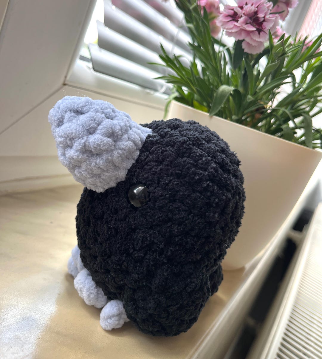 Crochet Crow Plush | Goth Home Decor | Desktop Raven Friend | Witchy ...