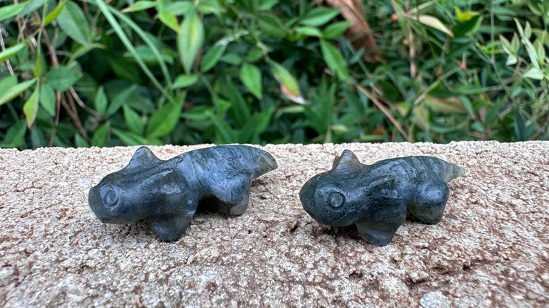 Crystal Axolotl Carvings - Mini - 1" - Etsy