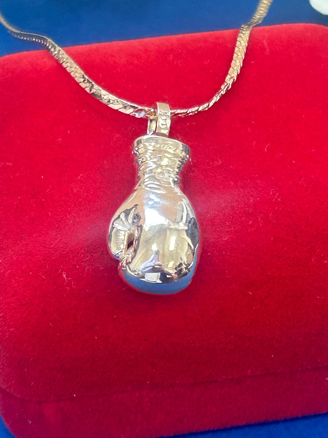 14K Solid Gold Boxing Glove Pendant, 5.40 Grams 14k Solid Gold Unisex Boxing Glove, Gold Boxing ...