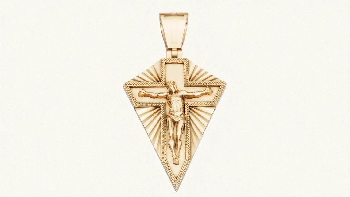 14K / 18K Gold 3D Diamond Shape Jesus Diamond Pendant, Gold Jesus ...