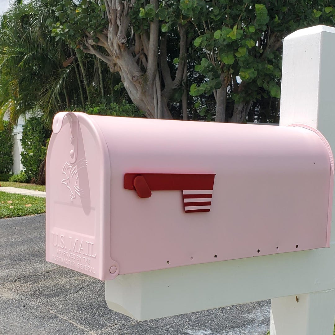 Pretty Pink Mailbox, Light Pink Post Mount Mailbox for New Home Owner ...