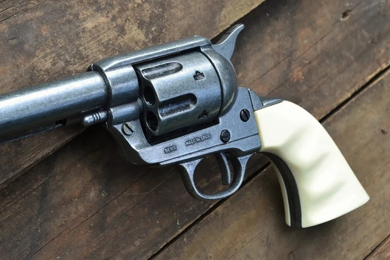 Colt Peacemaker Revolver 1873 Caliber 45 Replica - Etsy