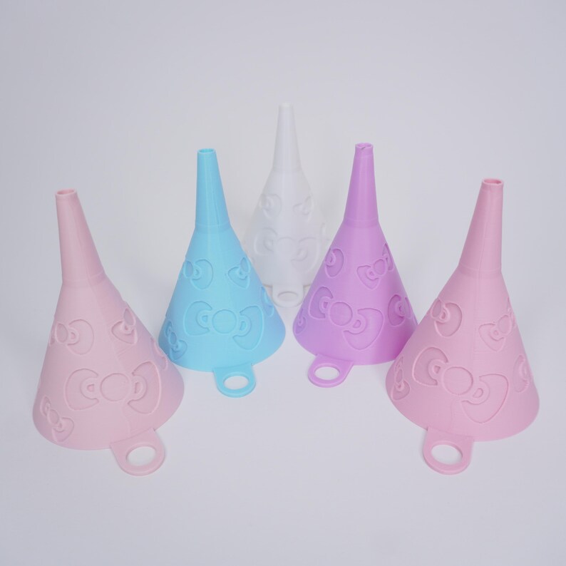 Hello Kitty Funnel: 3D Printed Glitter Craft Tool - Etsy