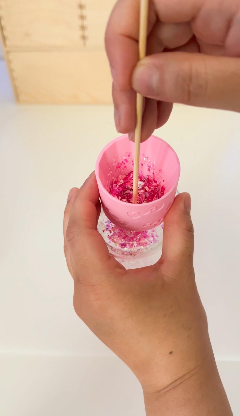 Hello Kitty Glitter Funnel: 3D Printed Craft Tool Accessory - Etsy