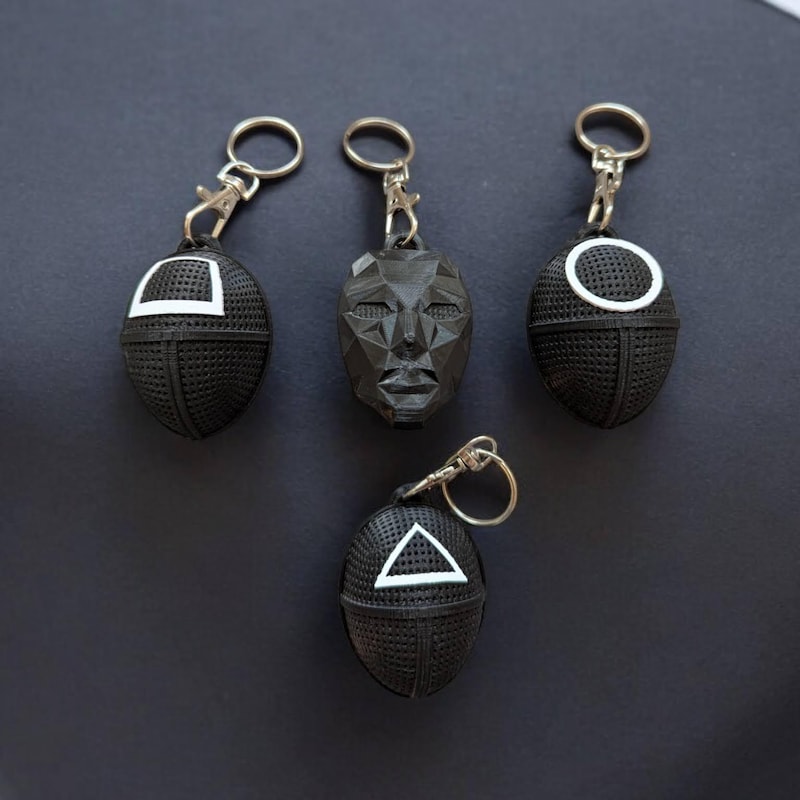 Squid.game Keychain - Etsy