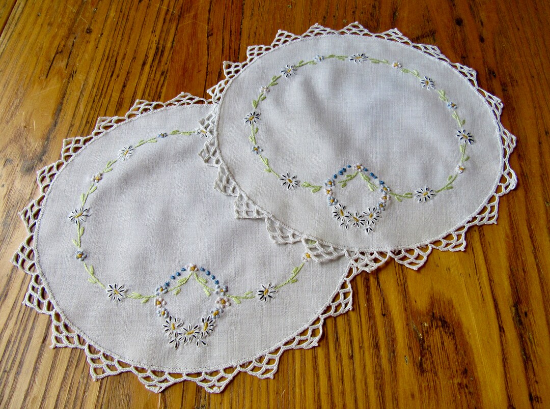 Vintage Embroidered Linen Doilies, Set of Two, Lamp Doilies, Gold, Blue ...