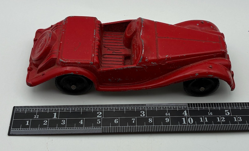 Vintage 1970s Tootsietoy Diecast Car Set: MG Convertibles & Greyhound ...
