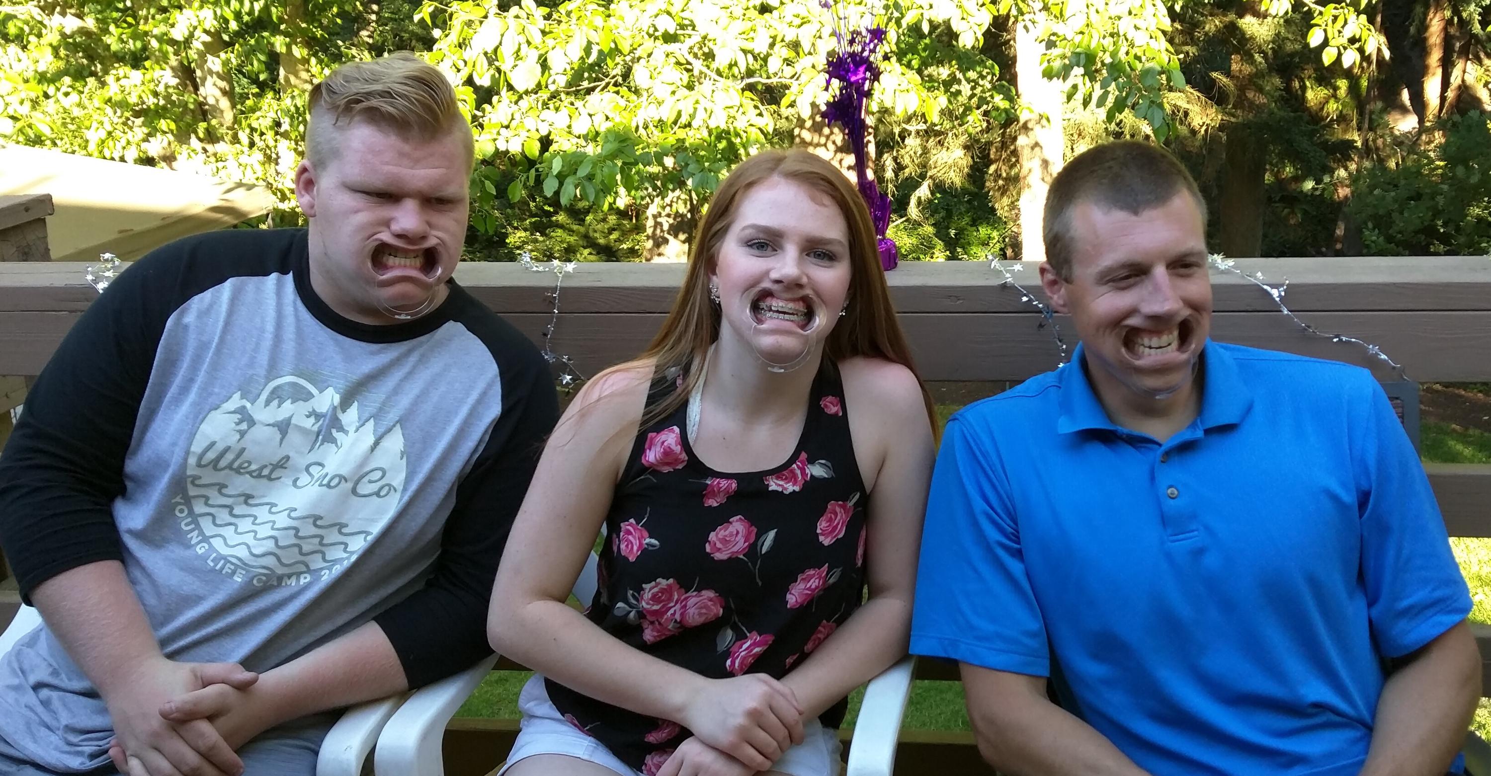 Lipless - the Hilarious Mouth Game - Fun Party Game - Etsy