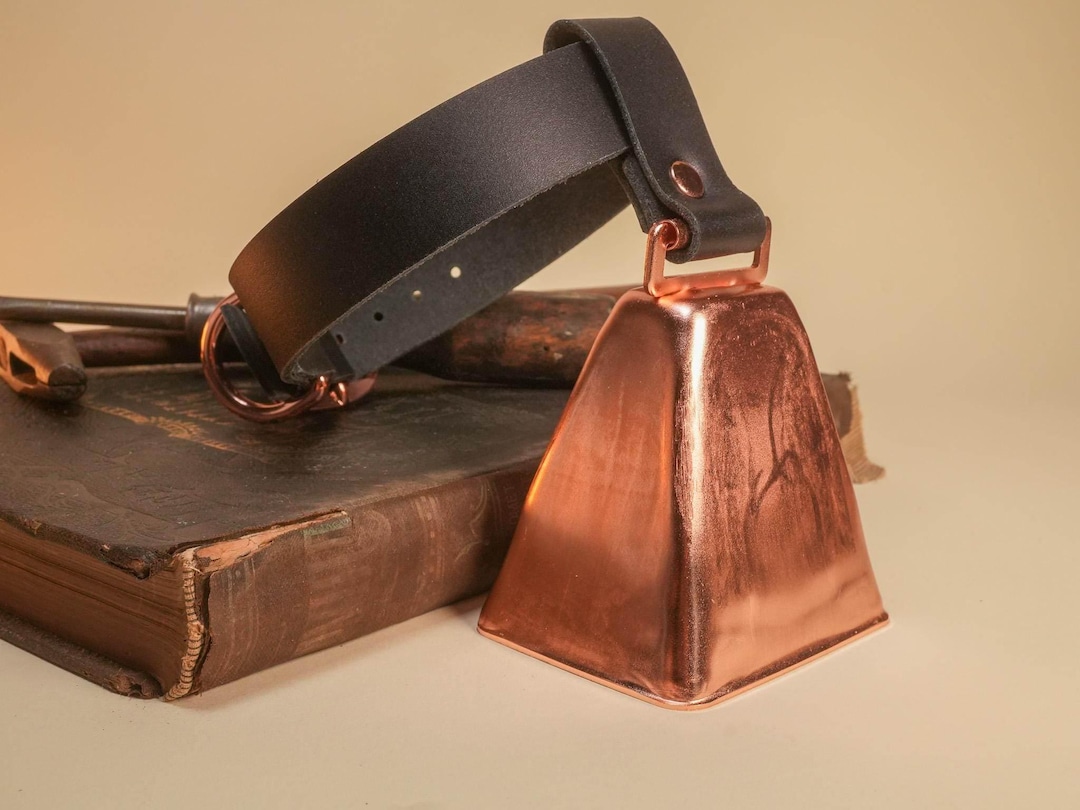 Hucow Collar With Copper Cowbell in Black Leather - Etsy