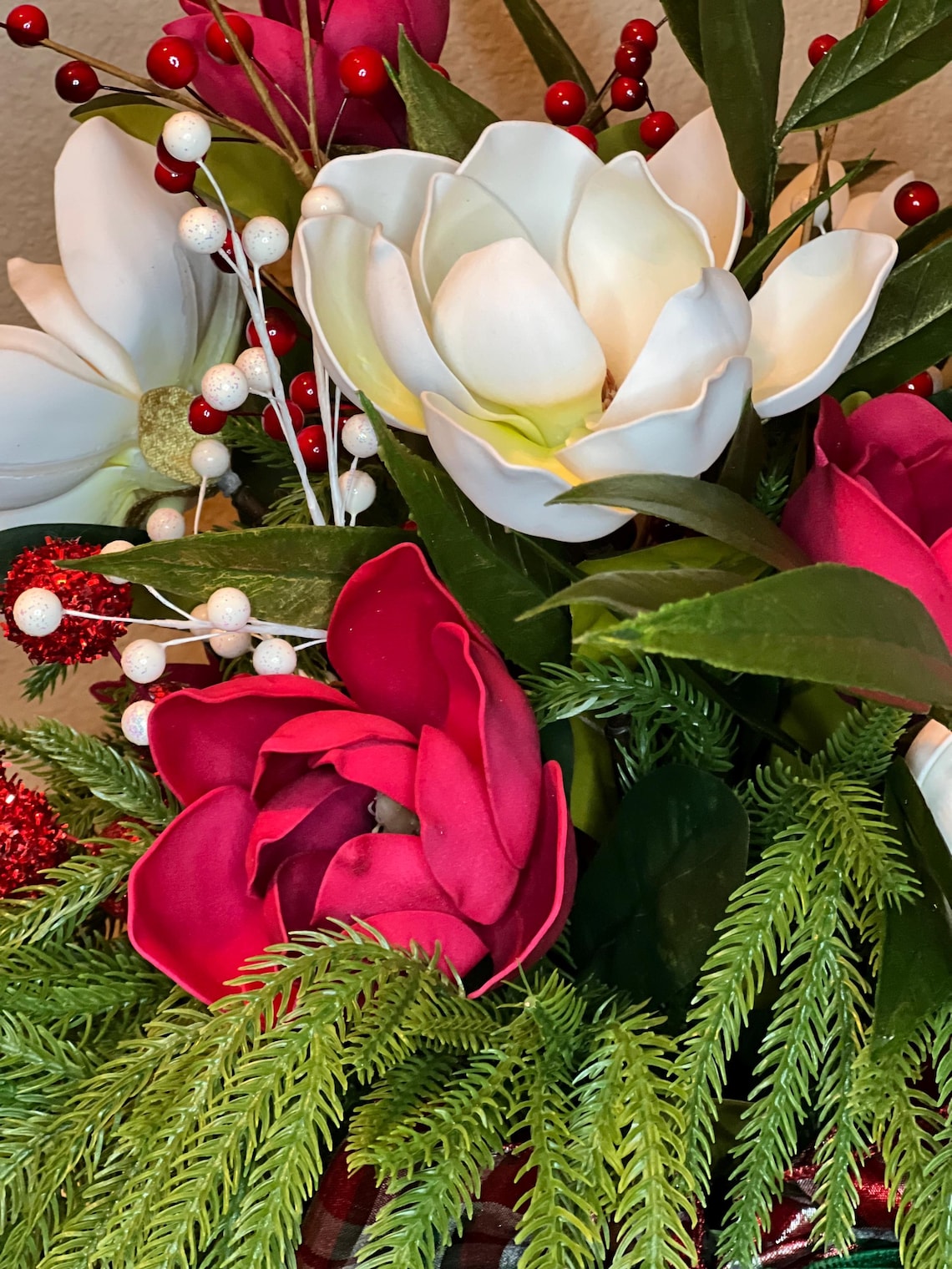 Christmas Magnolia Centerpiece - Etsy