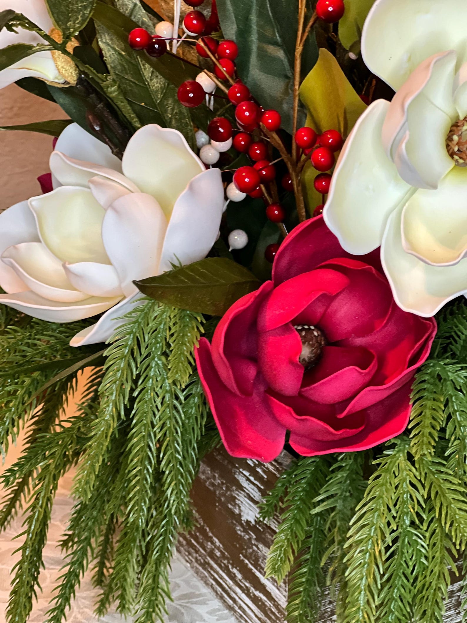 Christmas Magnolia Centerpiece - Etsy