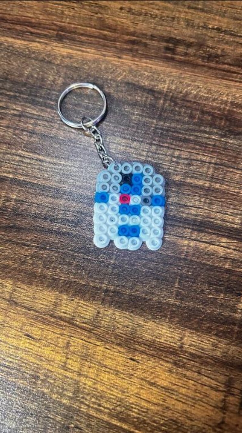 Perler Bead R2-D2 Star Wars Character Keychain - Etsy