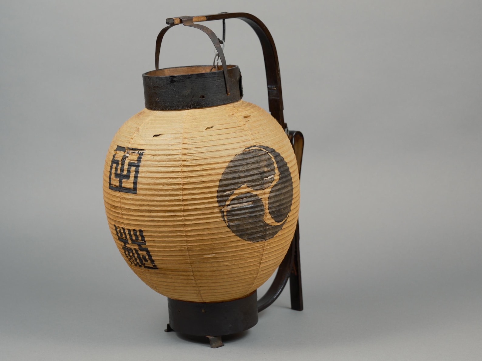 19th Century Edo Period Antique Japanese Lantern With Hidari Mitsudomoe ...