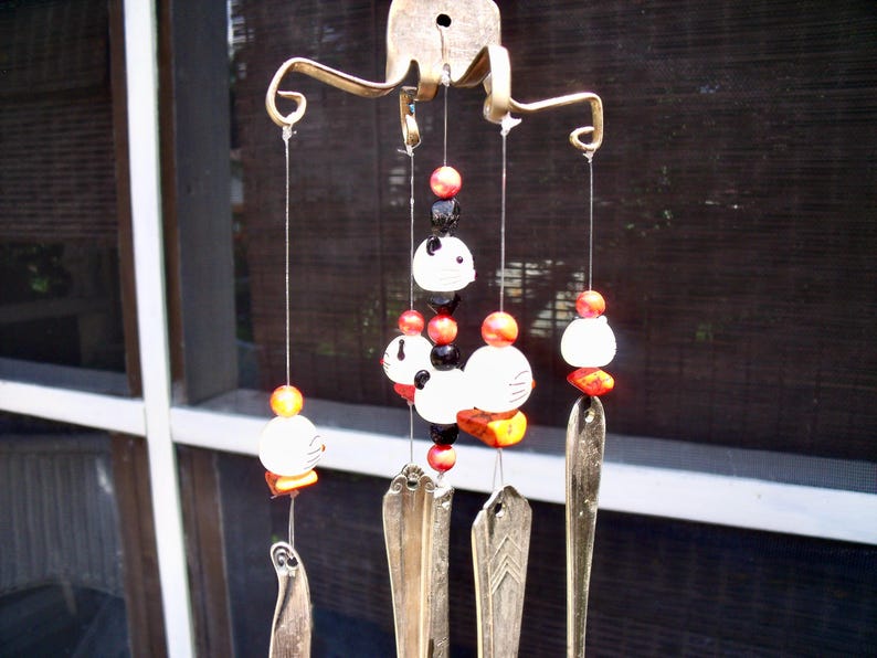 CAT and MOUSE WIND Chimes--4 Cats and 2 Mice Glass Beads, Along With 2 ...