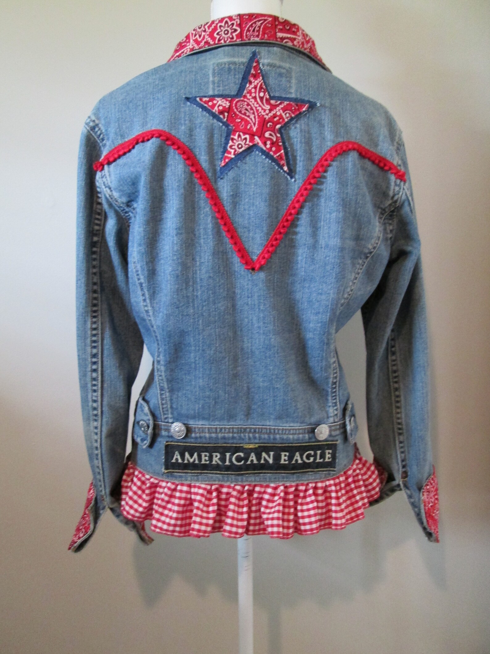 Upcycled Vintage Levi Iconic Type 1 Jean Jacket, American Theme ...