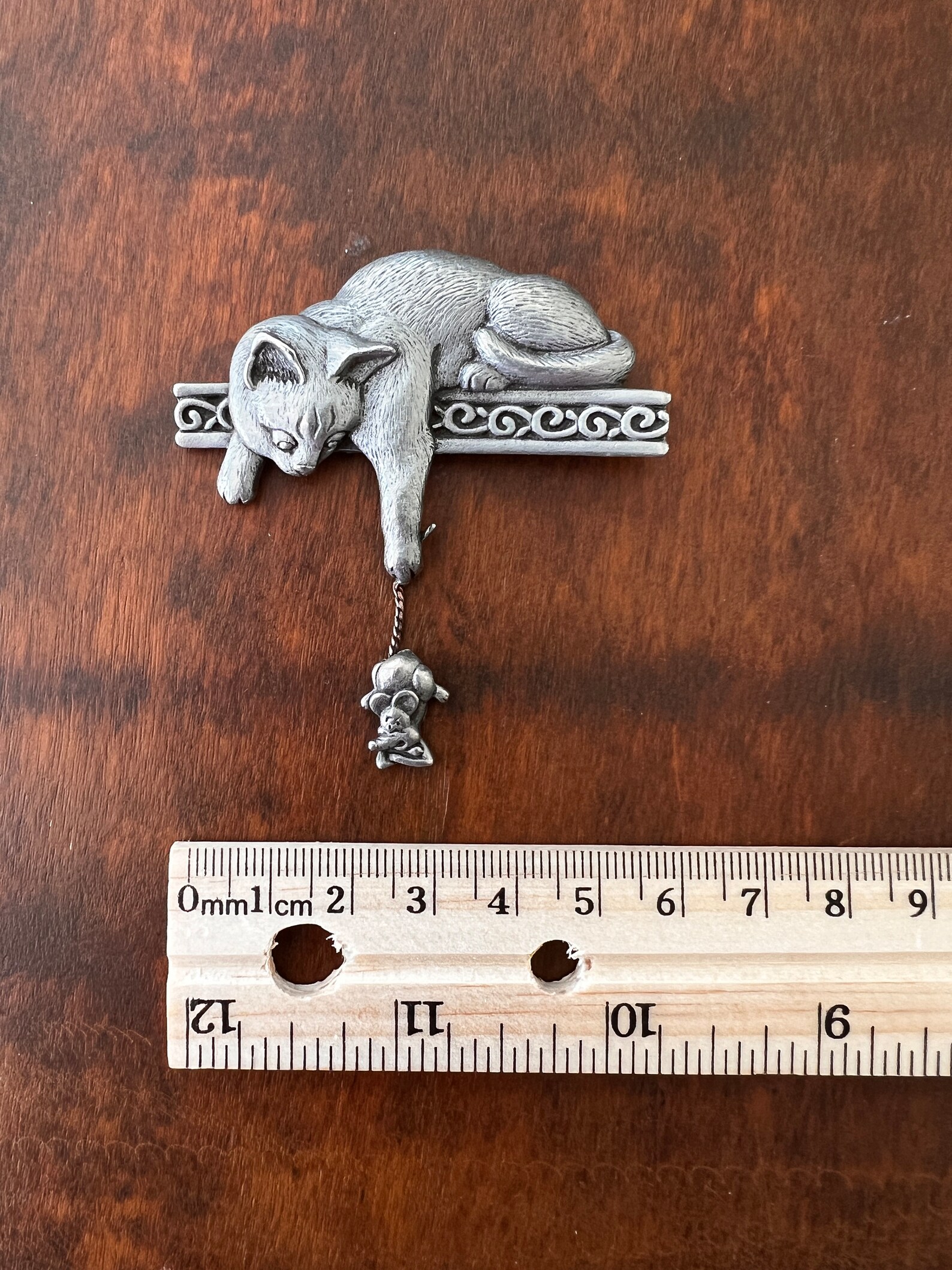 JJ Cat Brooch Playing With a Mouse - Etsy