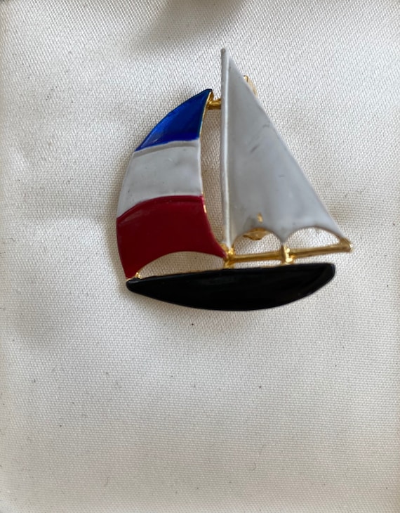 Scruffy but Charming Sailing Boat With Red and Blue Sails | Etsy